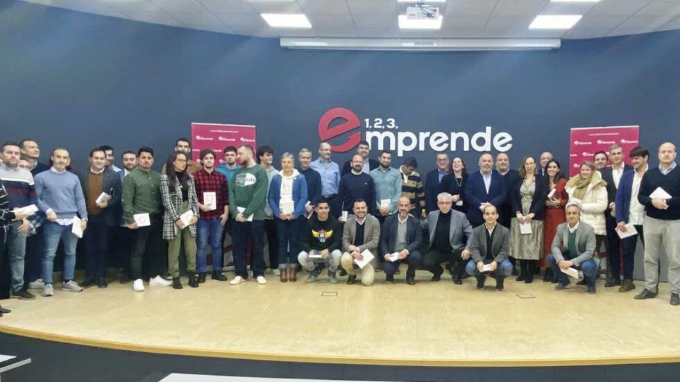 Paso del ecuador de la 1ª convocatoria de los programas 1,2,3,emprende - 123 Emprende